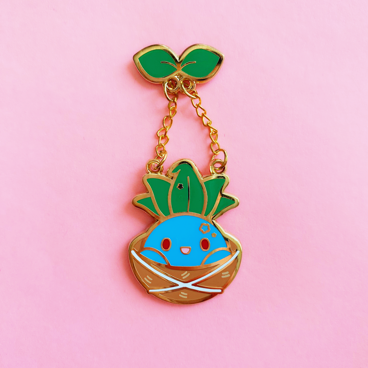 Odd Hanging Pin – Sharodactylart
